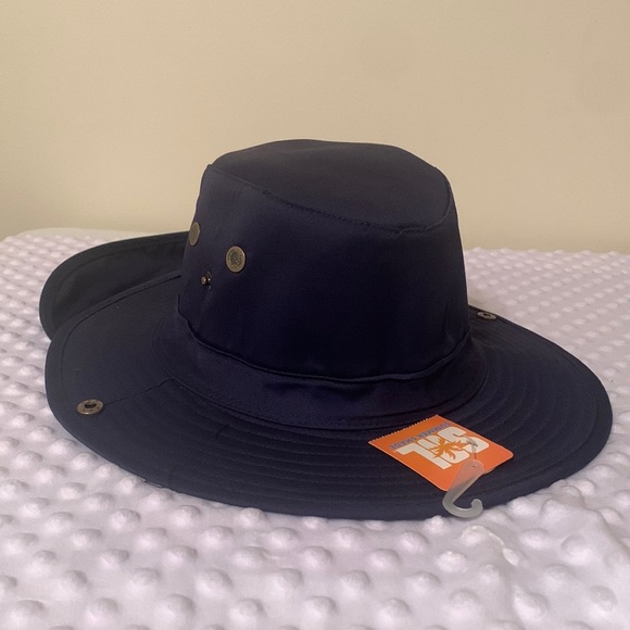 sol summer shade | Accessories | Sol Summer Shade Bucket Hat With Flap Nwt Navy Unisex Hat F2 ...